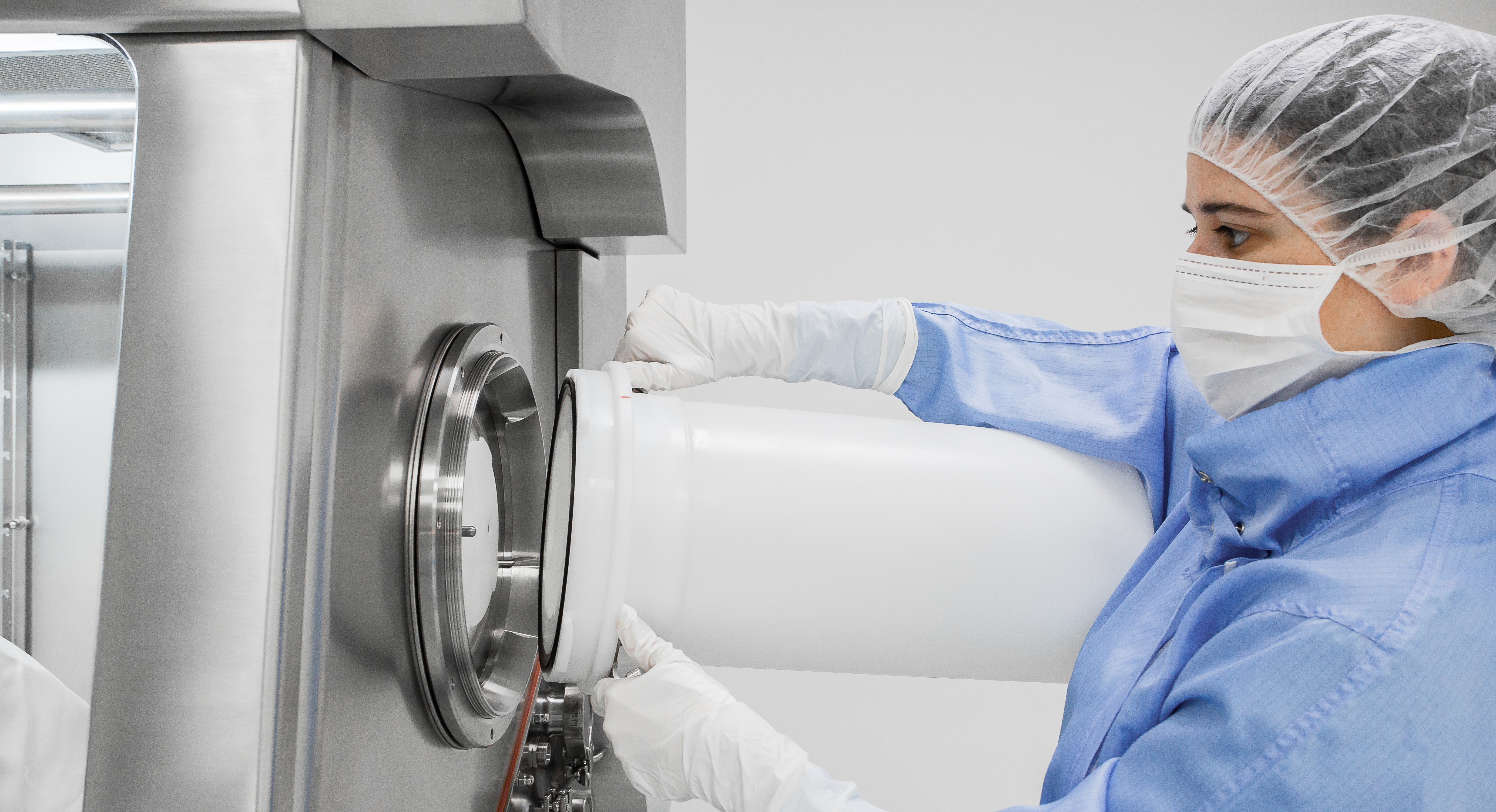 Applying the DPTE® transfer system to a Glovebox