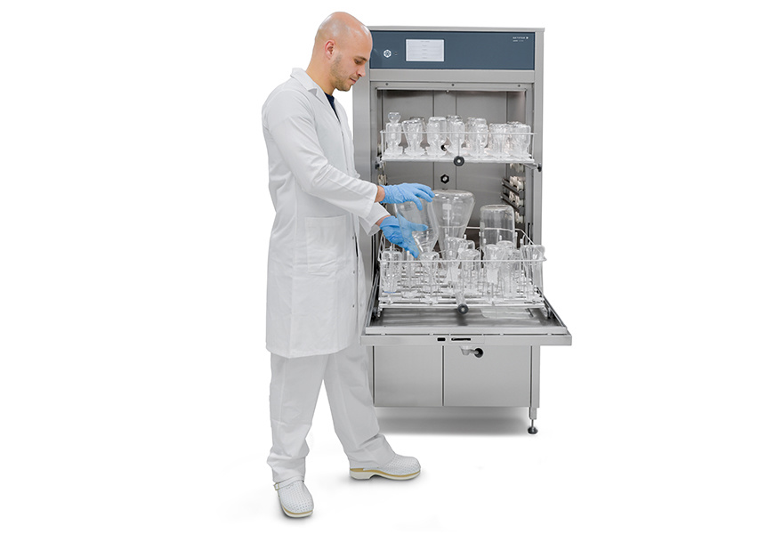 Lancer Ultima Freestanding Laboratory Washers