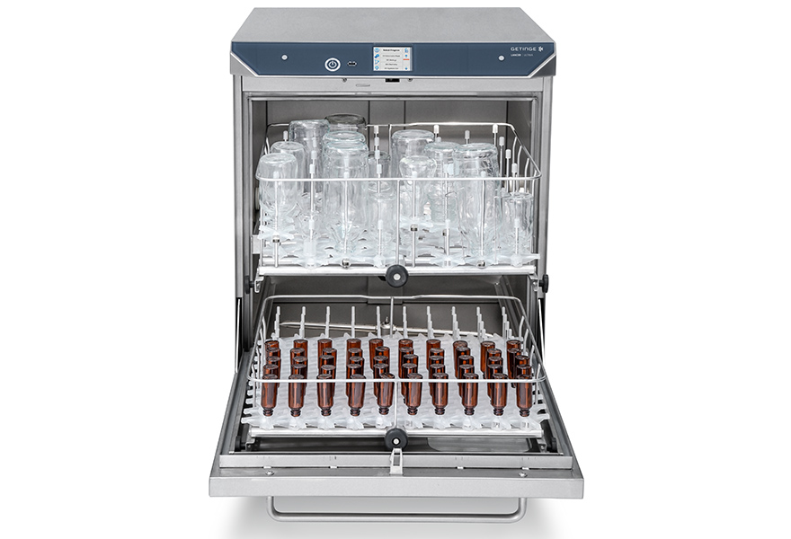 Loading Equipment for Lancer Ultima Laboratory Dishwashers