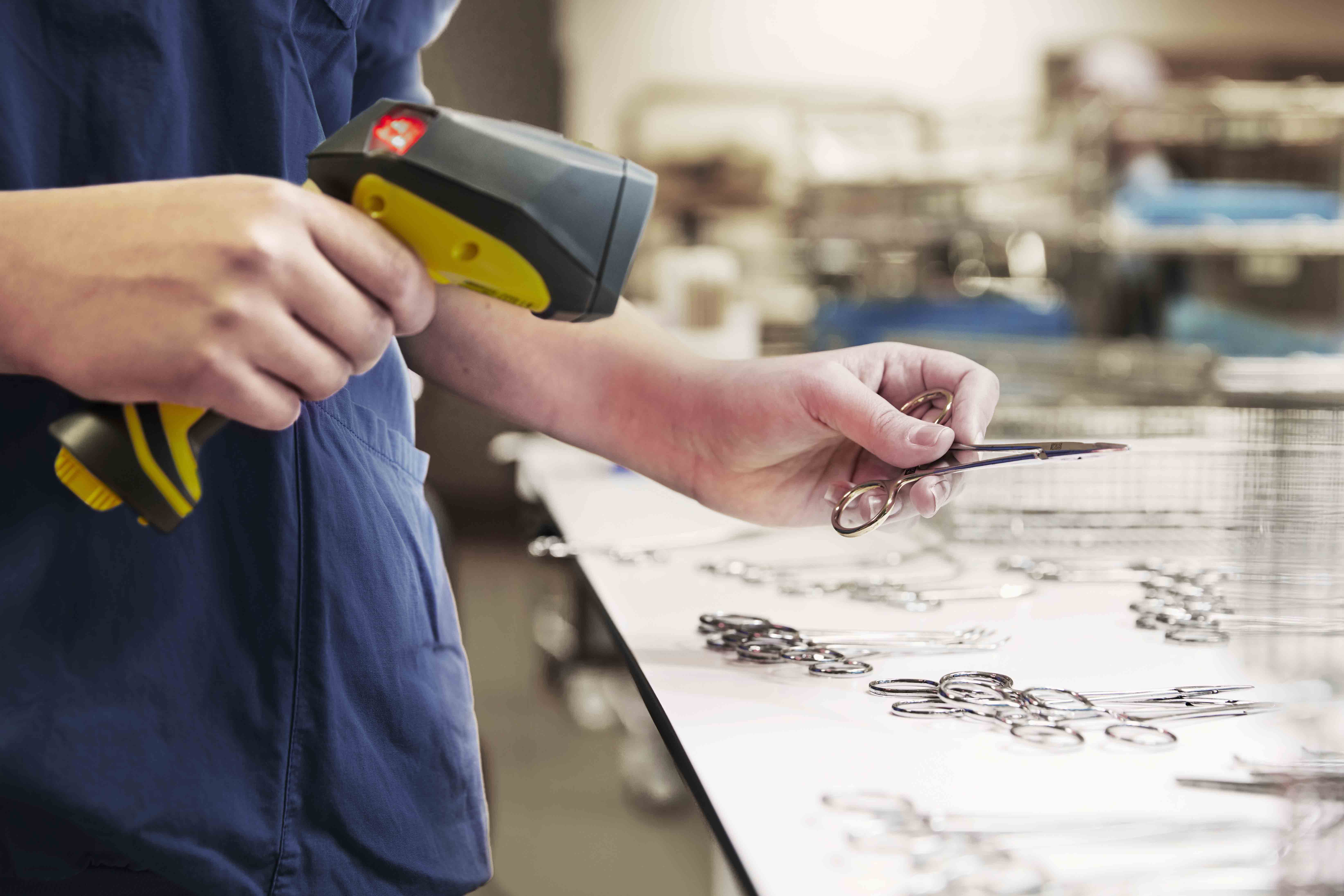 T-DOC 2000 - Instrument Tracking System