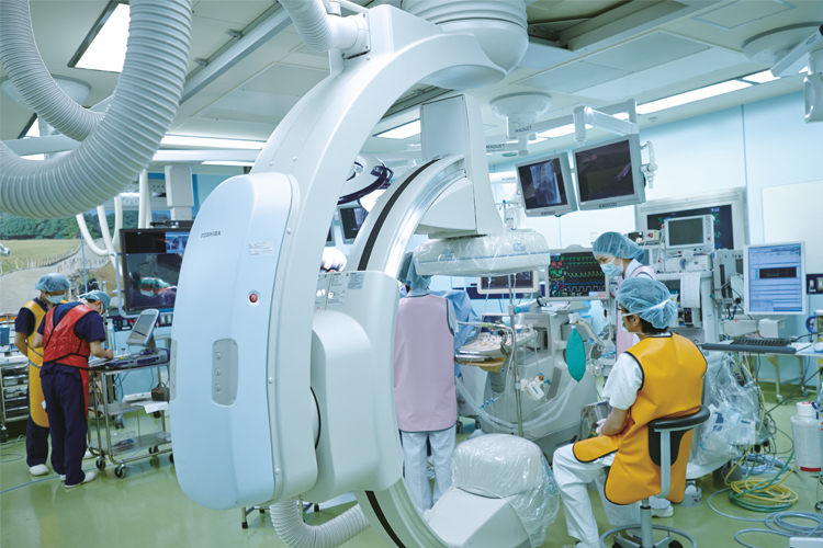 Okayama University Hospital’s Hybrid OR