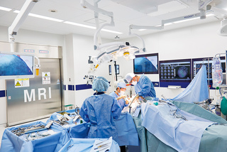 One room, multiple uses - Hybrid OR - Getinge